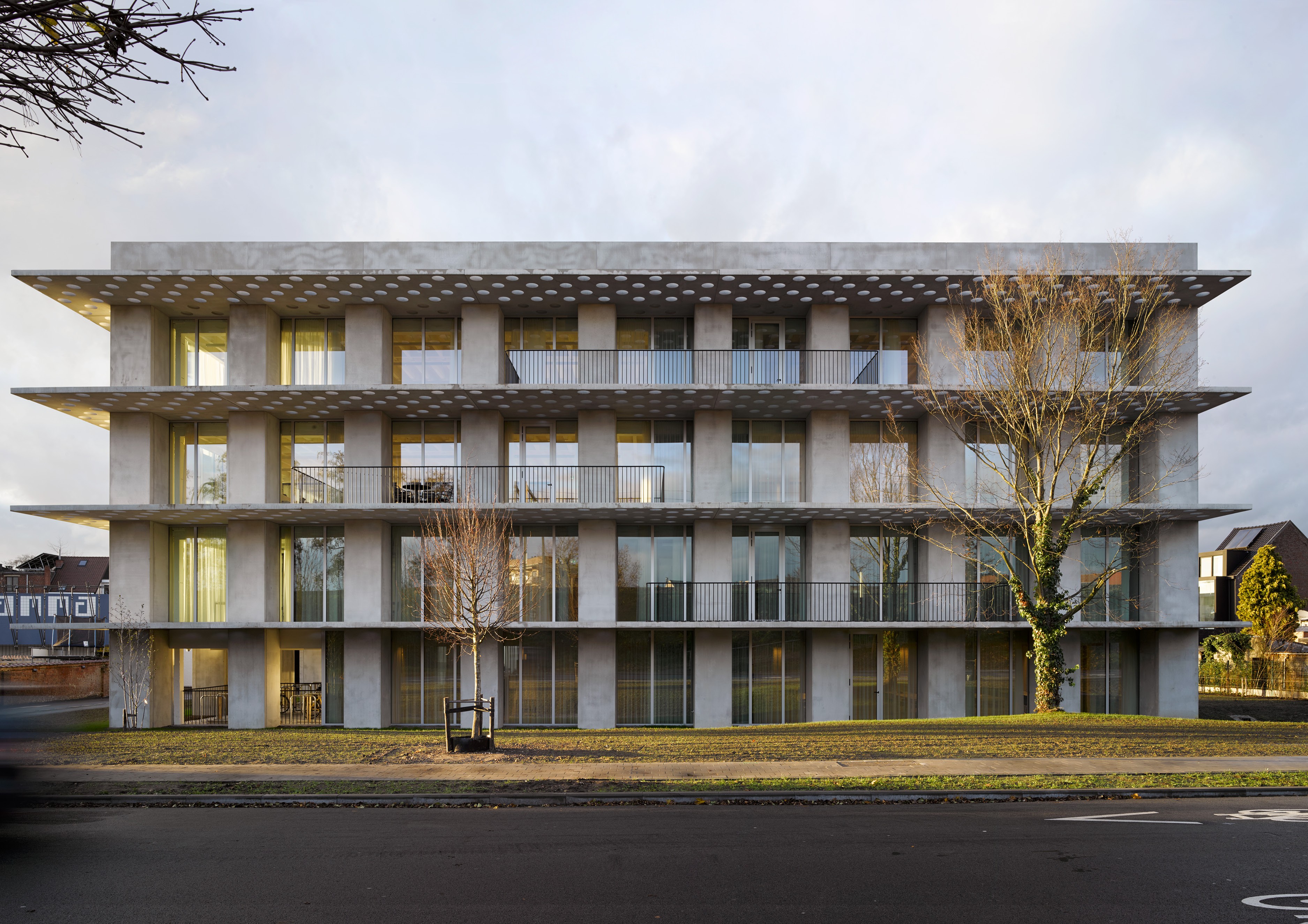 OFFICE BUILDING – Kortrijk - OFFICE Kersten Geers David Van Severen